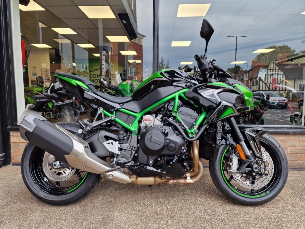Kawasaki ZH2 for sale in Worcester | Completely Motorbikes