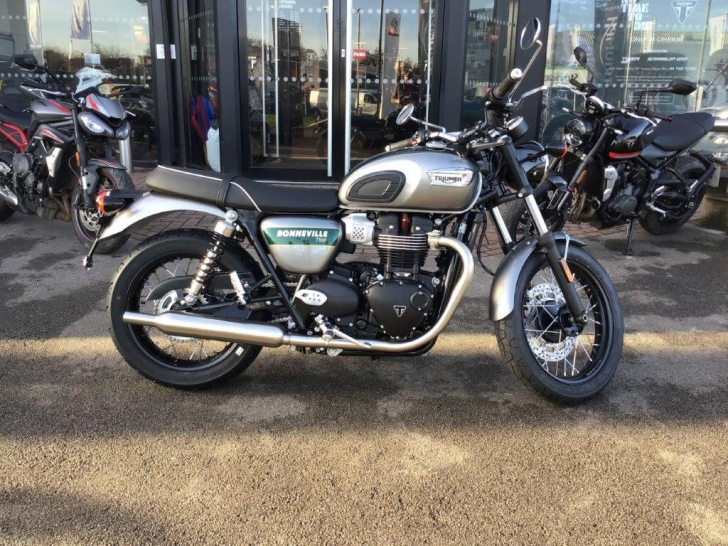 Used Triumph Motorcycles For Sale | TriumphWorld Chesterfield